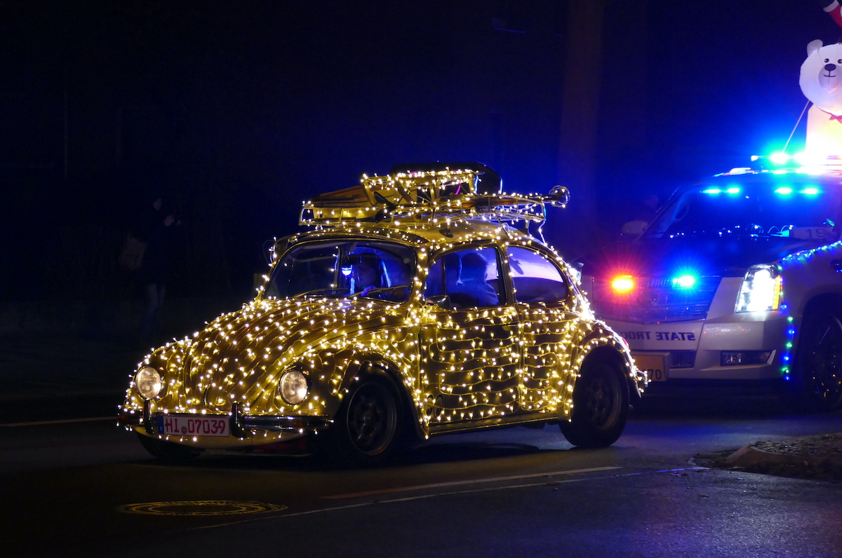 Hildesheimer Lichterfahrt 2022: Ein buntes Spektakel - Carl mobil