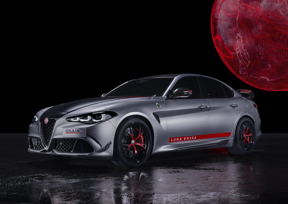 Alfa Romeo Giulia Quadrifoglio Luna Rossa: Ein Auto wie ein Boot - Carl ...
